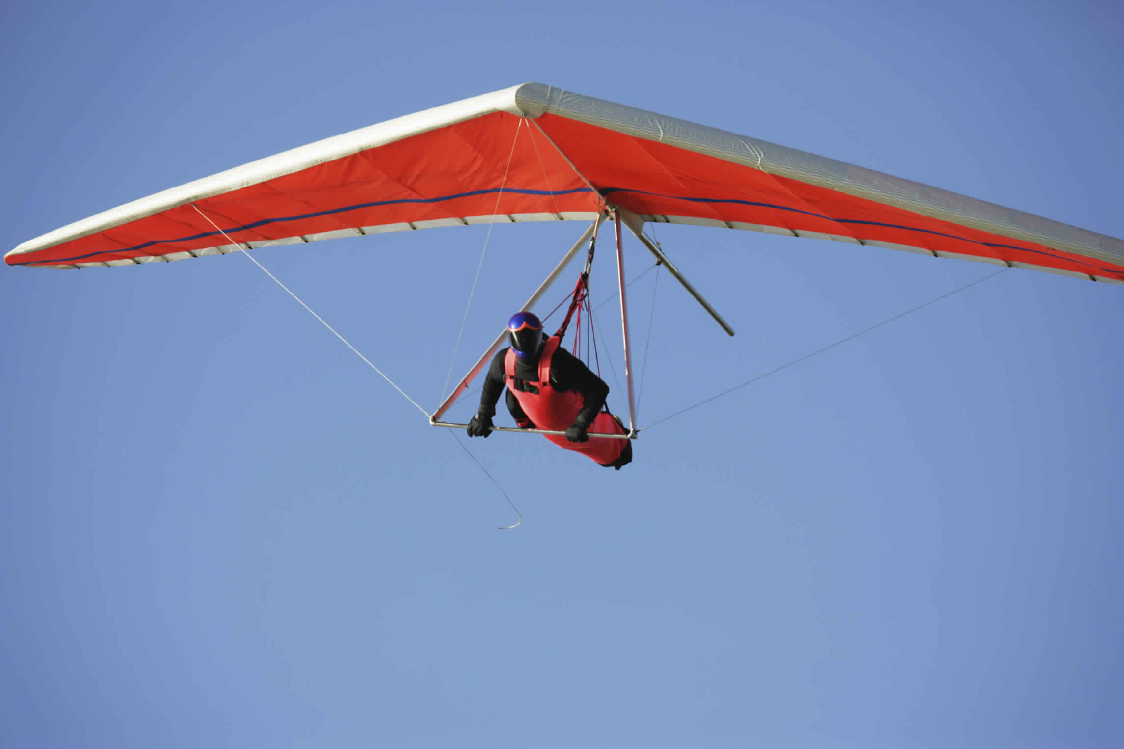 Kébili : Le crash d'un deltaplane coûte la vie à un touriste russe